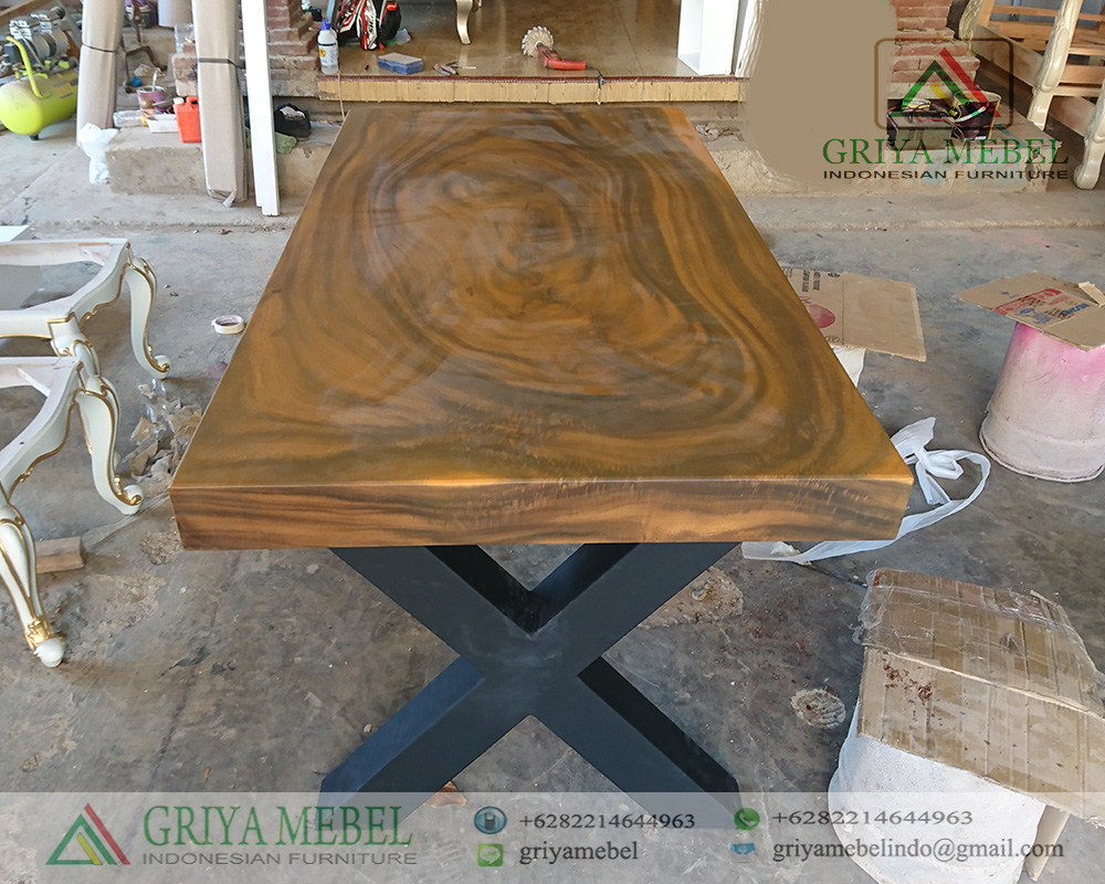 Meja Kantor solid trembesi minimalis | Furniture Jati Jepara
